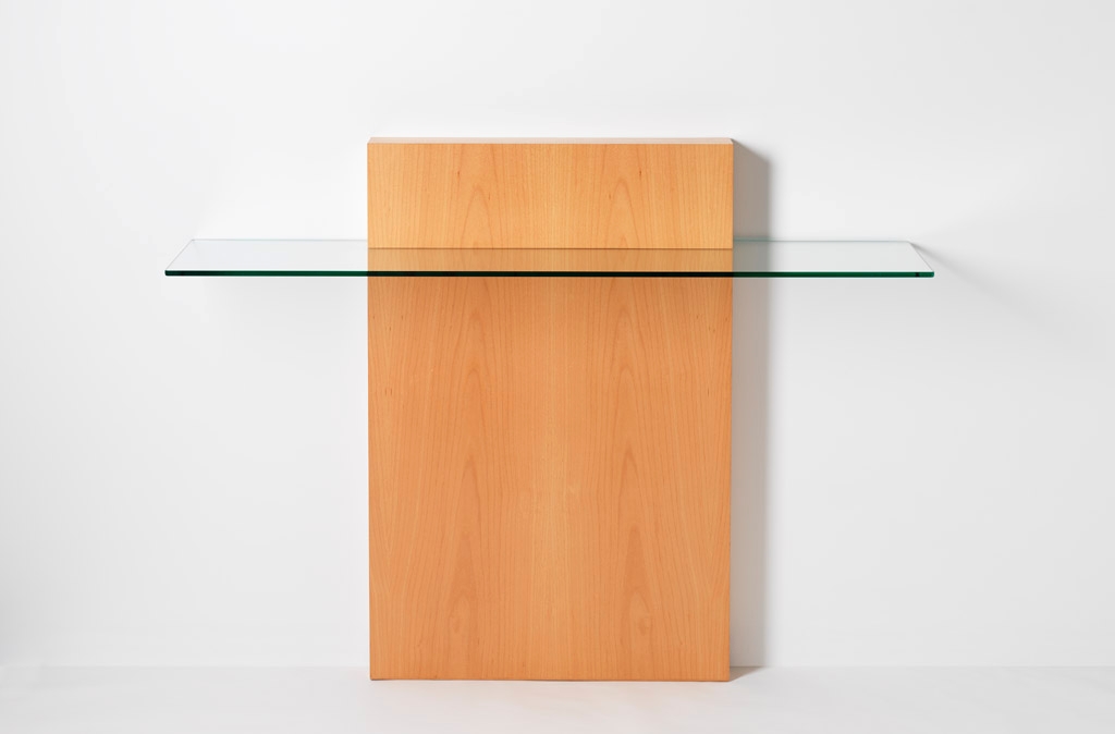 Console, attached to wall - Kris Silfver Design